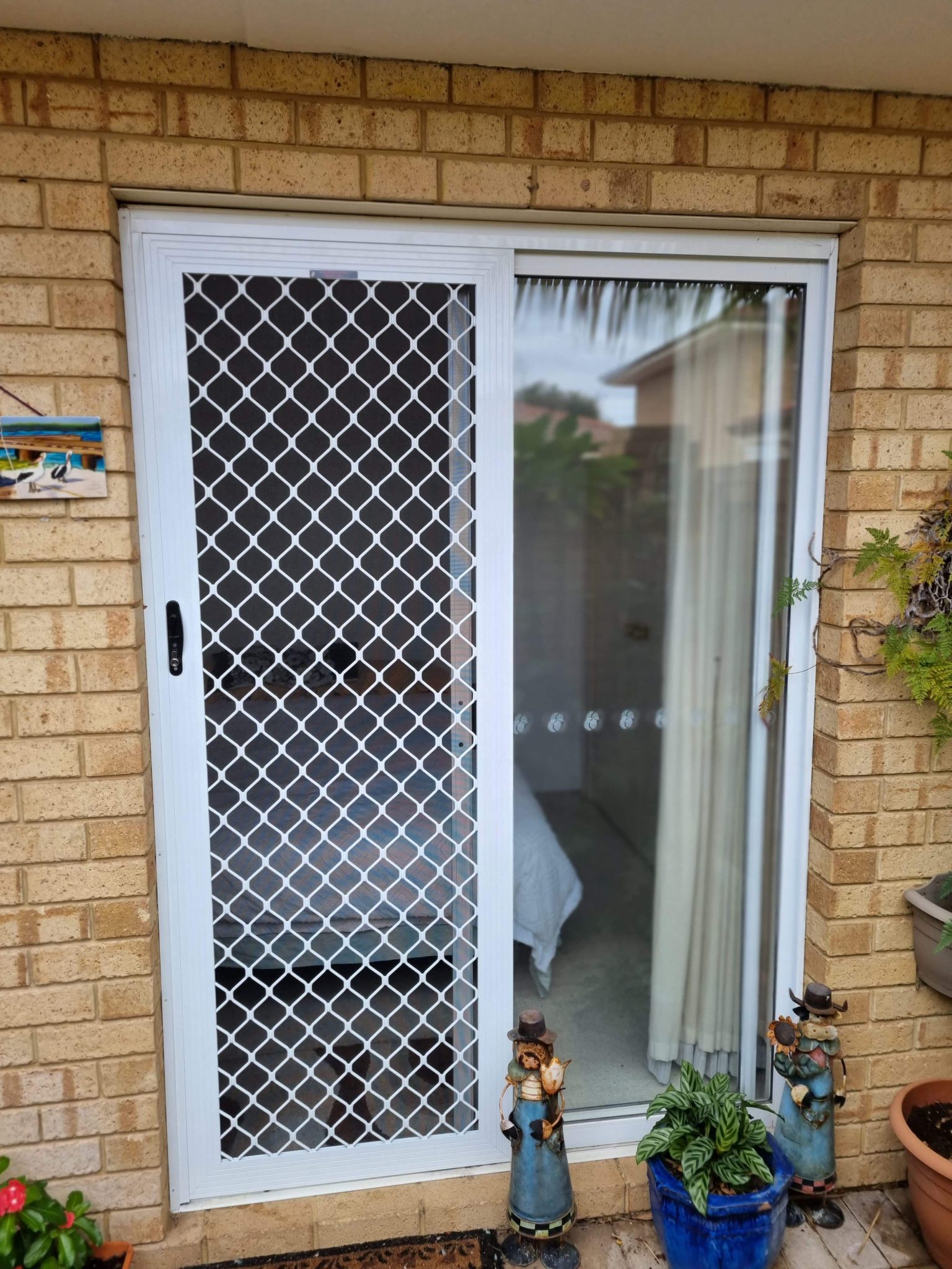 DIAMOND GRILLE DOORS & SCREENS - Knight Blinds & Security